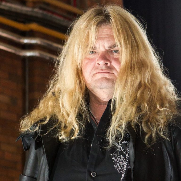 Steve Grimmett – A dor e o amor de uma vida pelo Metal || VALHALLA ...